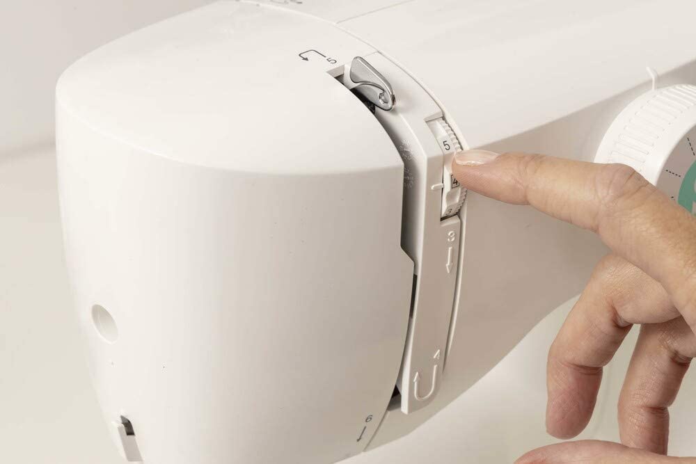 Máquina de Coser Singer M1505